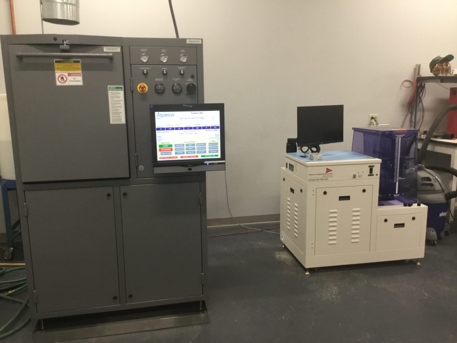 Closed Loop Water treatment system w-20MΏ Digital Resistivity Monitor ...